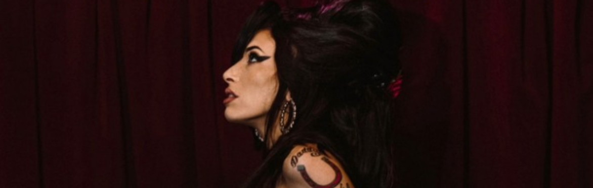 Buy tickets – Absolute Amy with Robin Banerjee – Ross Corn Exchange