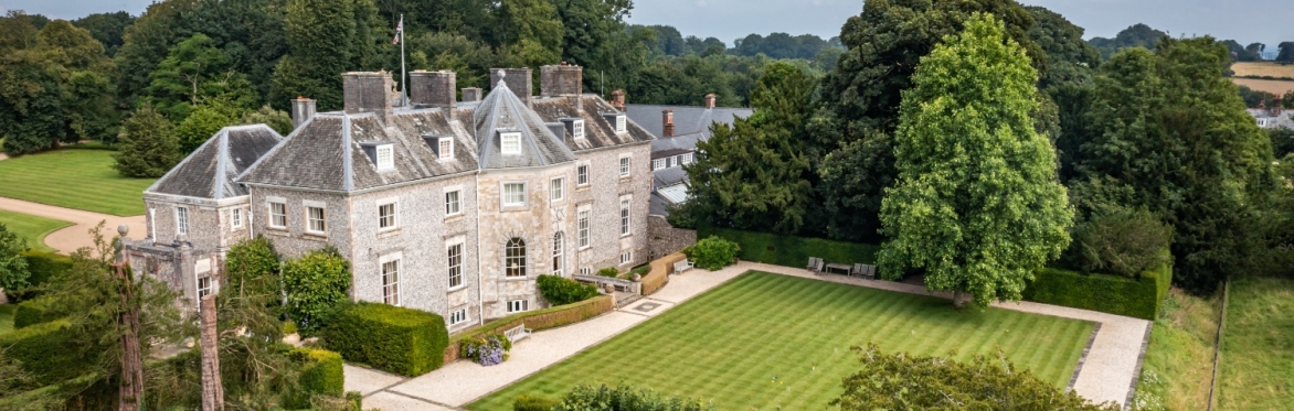Buy tickets – Candover Valley Christmas Houses – Farleigh House