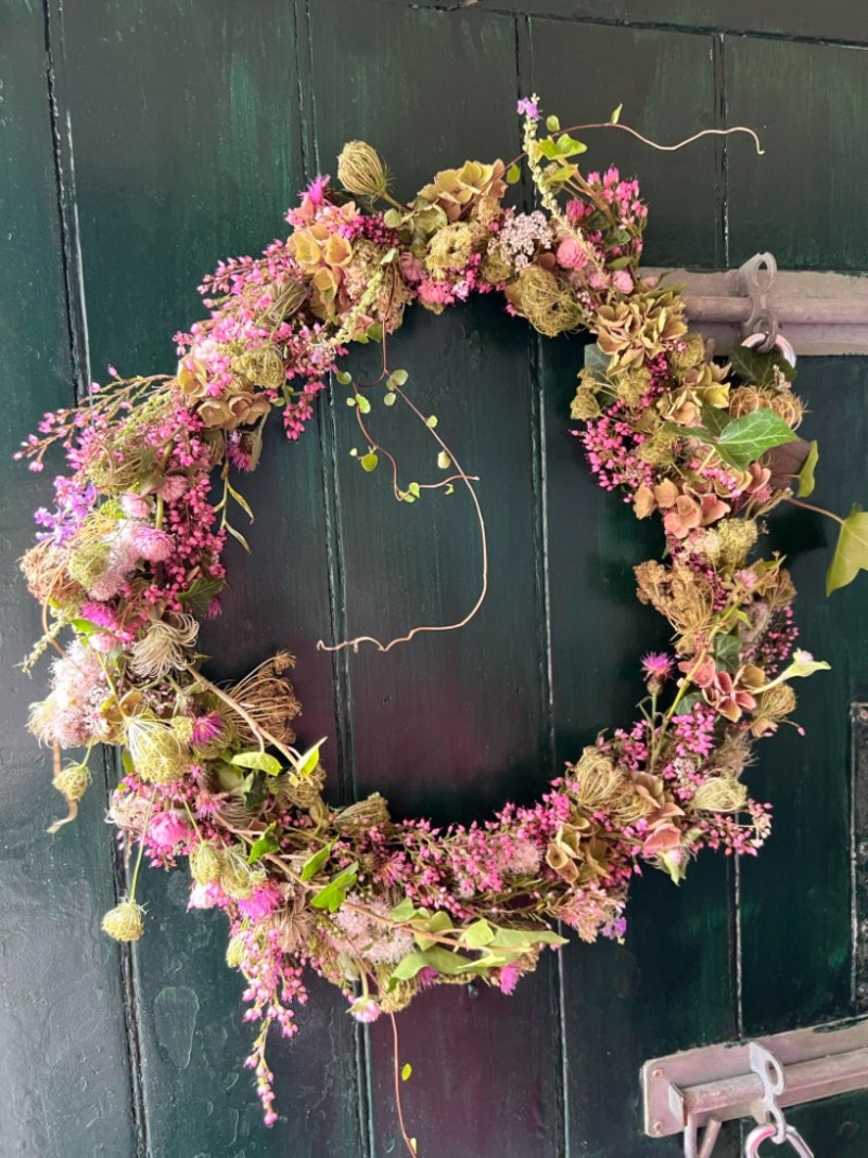 Buy tickets – Hedgerow Wreath Workshop – Old Village Stores