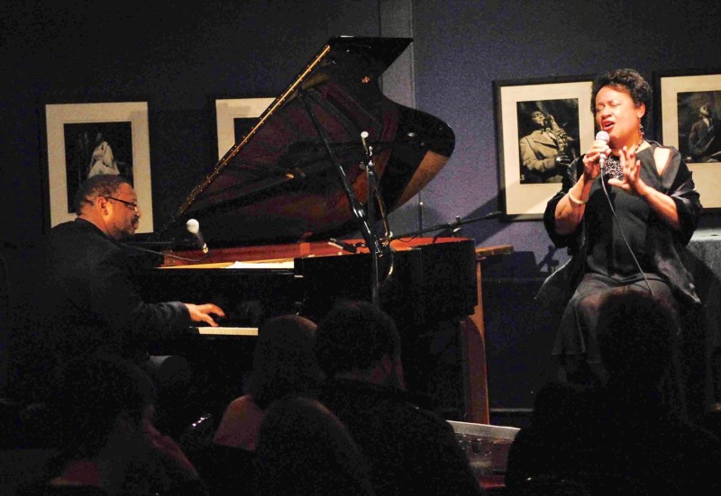 Buy tickets – Live at Studio5! REGGIE THOMAS’ TRIO NEXUS with MARDRA ...