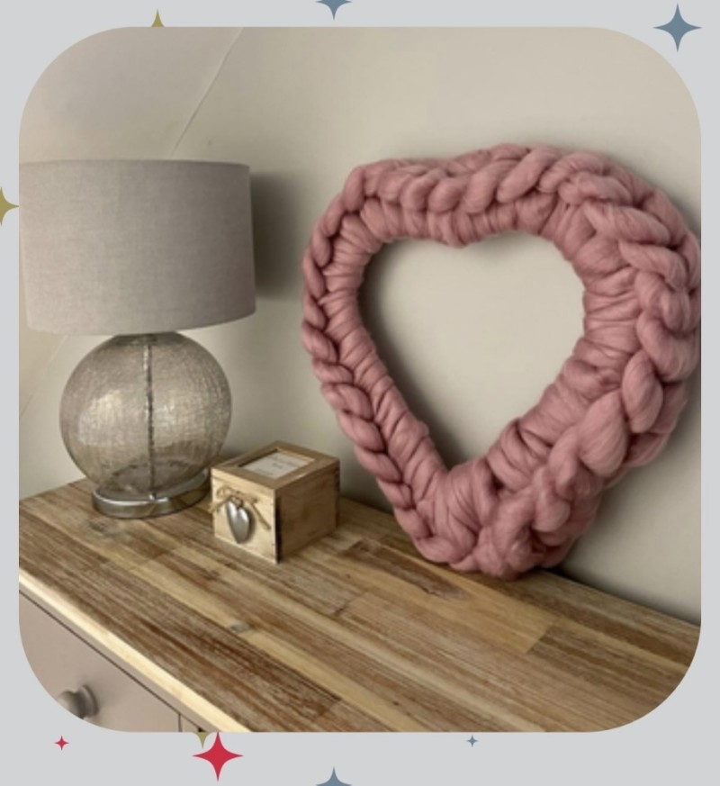 Buy tickets – Knitted Heart Wreath Craft evening – FitWorks HQ