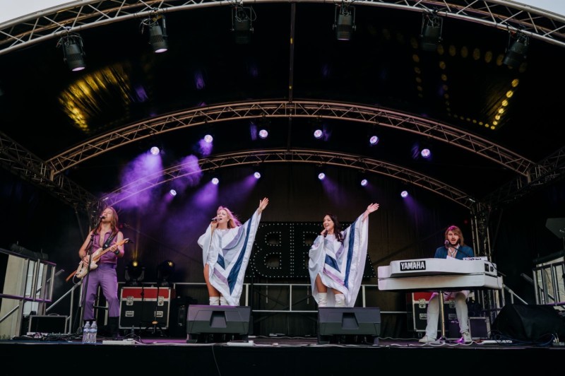 Buy tickets – Elsham Hall's Live on the Lawn - ABBA Revival – Elsham ...