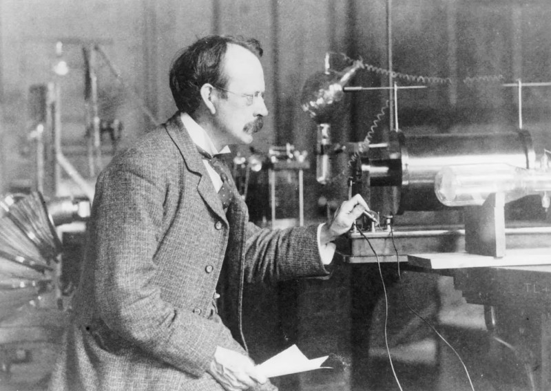 Select tickets – Cavendish's Physics Festival: The Discovery Factory ...